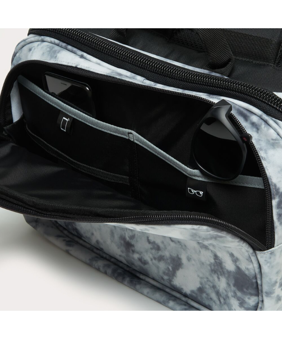 オークリー(OAKLEY) バックパック エンハンスBP XL 7.0FW 40L FOS901544-10K 【国内正規品】 | スポーツ用 ...