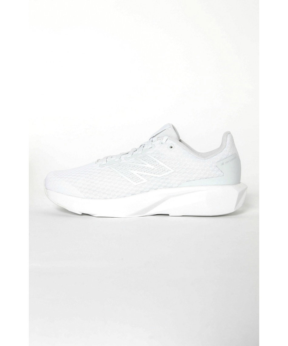 ニューバランス(new balance) ランニングシューズ 25SS 413 v3 M413LW3 2E | スポーツ用品ならヒマラヤオンラインストア【公式】