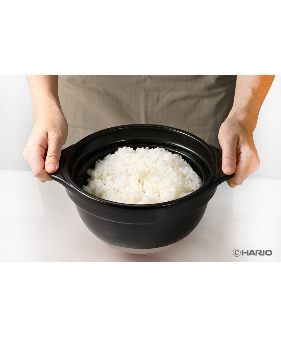 ハリオ(HARIO) フタがガラスのご飯釜2～3合 GNR-200-B-W 【ご自宅配送限定】‥ | スポーツ用品ならヒマラヤオンラインストア【公式】