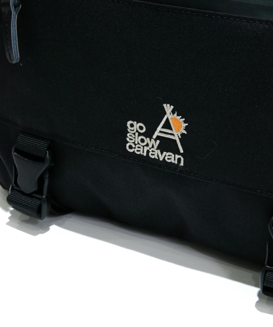 ゴースローキャラバン(Go Slow Caravan) ショルダーバッグ サスペンダー 2WAYガジェットバッグ 387001 BLACK ...